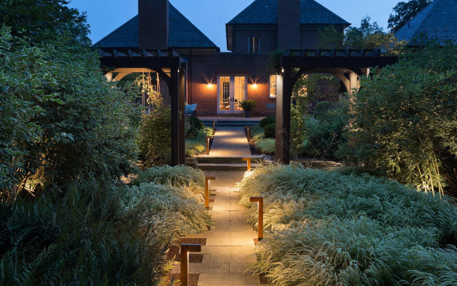 Damp vs. Wet Location Lighting For Your Bathroom or Outdoor Projects ...