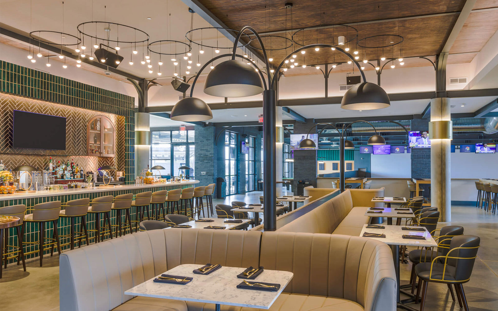 Spare Birdie Public House - 2Modern