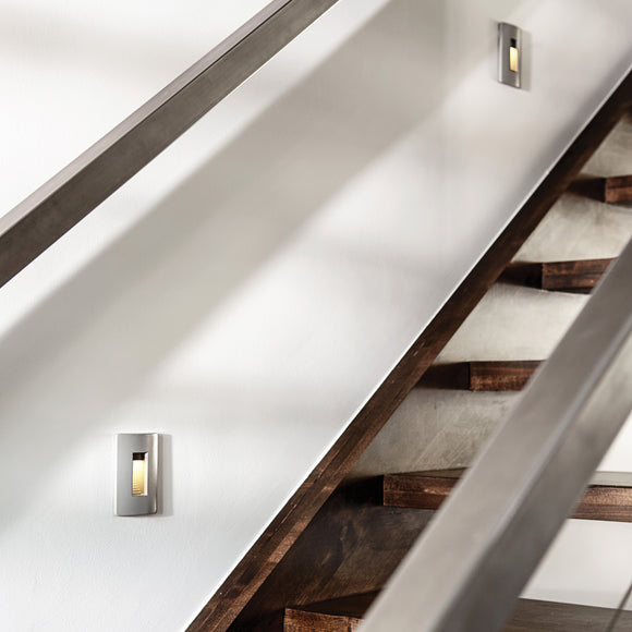 Hinkley Luna LED Medium Step Light - 2Modern
