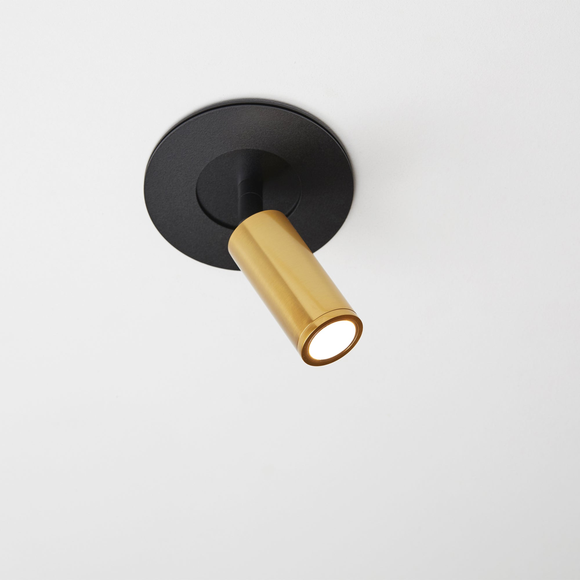 Estiluz Volta LED Wall/Ceiling Light - 2Modern