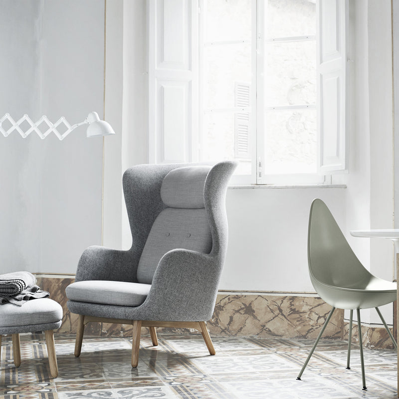 Fritz Hansen Ro Lounge Chair - 2Modern