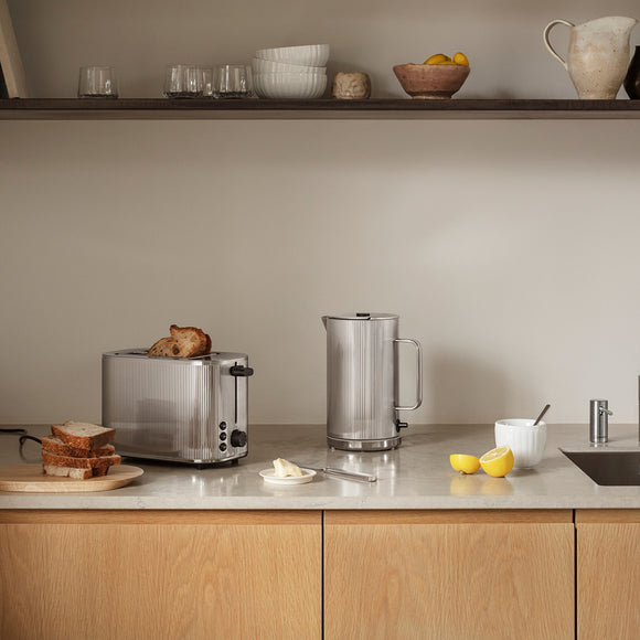 Georg Jensen Bernadotte Electric Kettle - 2Modern