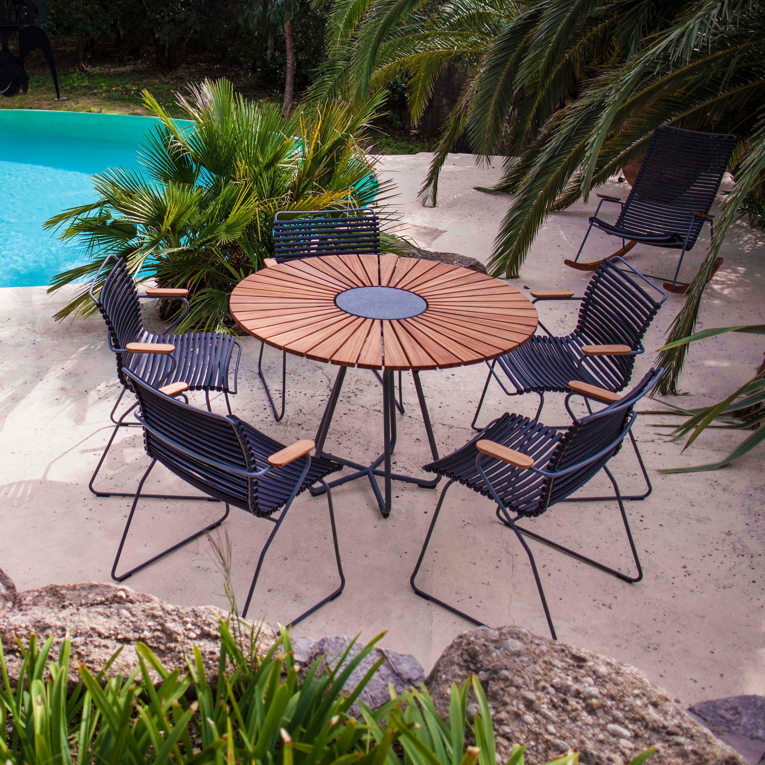 HOUE Circle Outdoor Dining Table - 2Modern