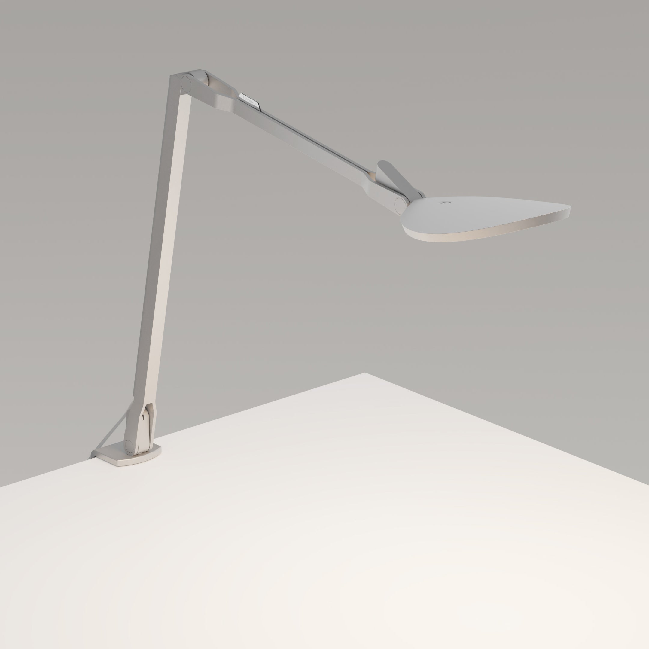 Koncept Splitty Reach Pro Gen 2 Desk Lamp - 2Modern