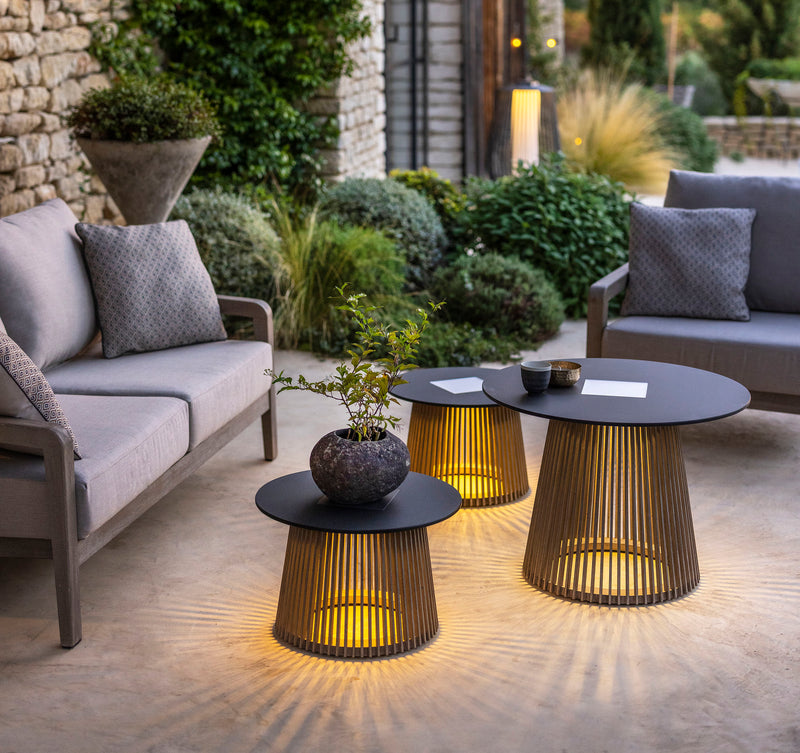 Les Jardins Halo Glow Portable Outdoor LED Table Lamp - 2Modern