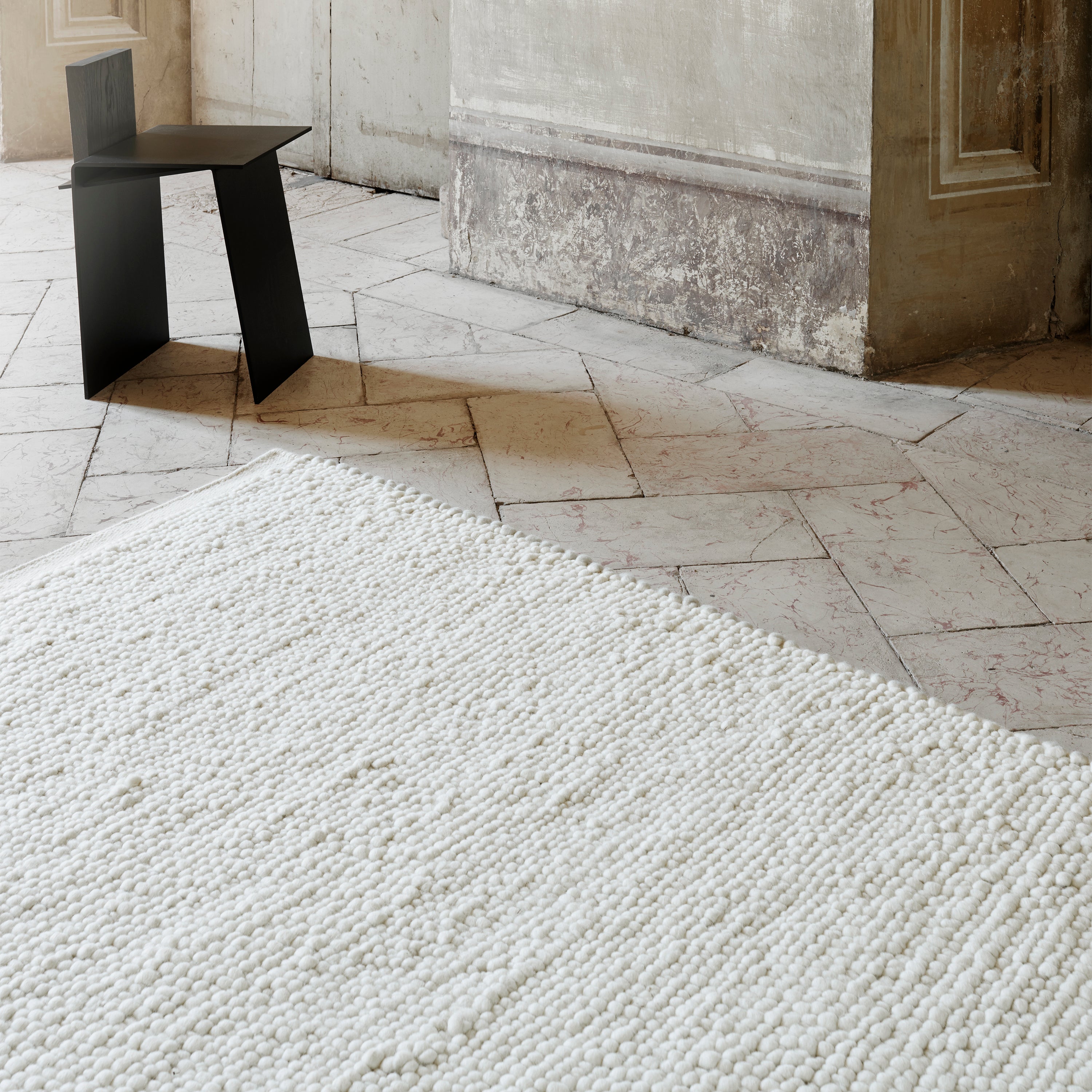 Linie Design Flavia Rug - 2Modern