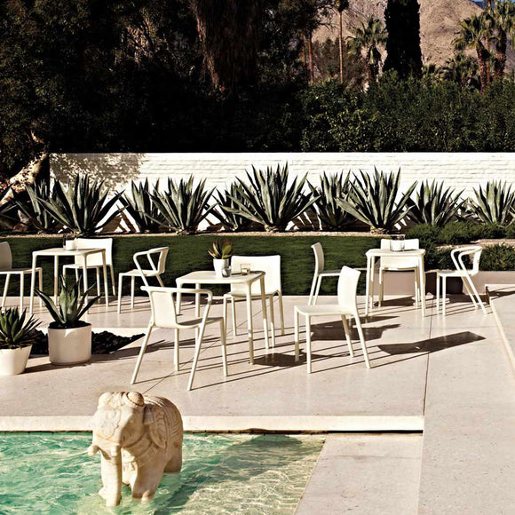 Magis Air Outdoor Stacking Chair (Set of 4) - 2Modern