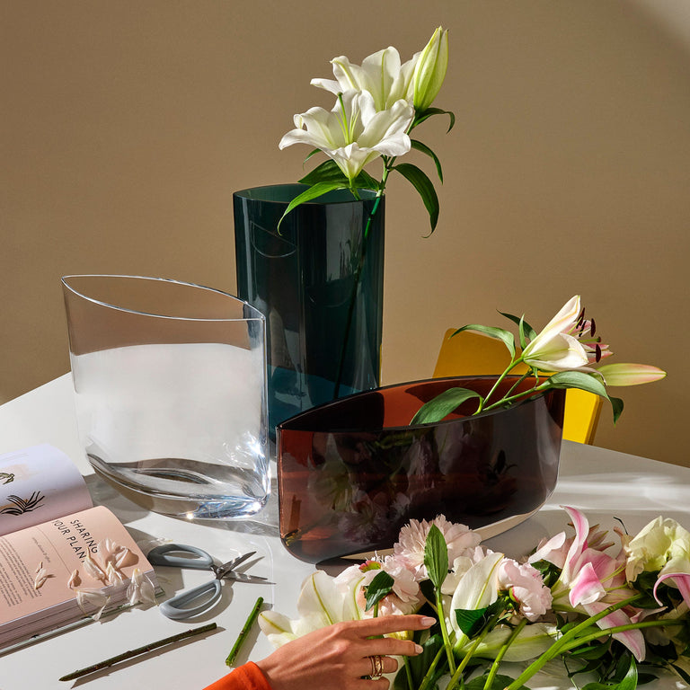 Nude Glass Blade Vase - 2Modern