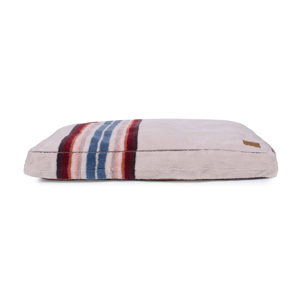 Pendleton Pets Berber Napper - 2Modern