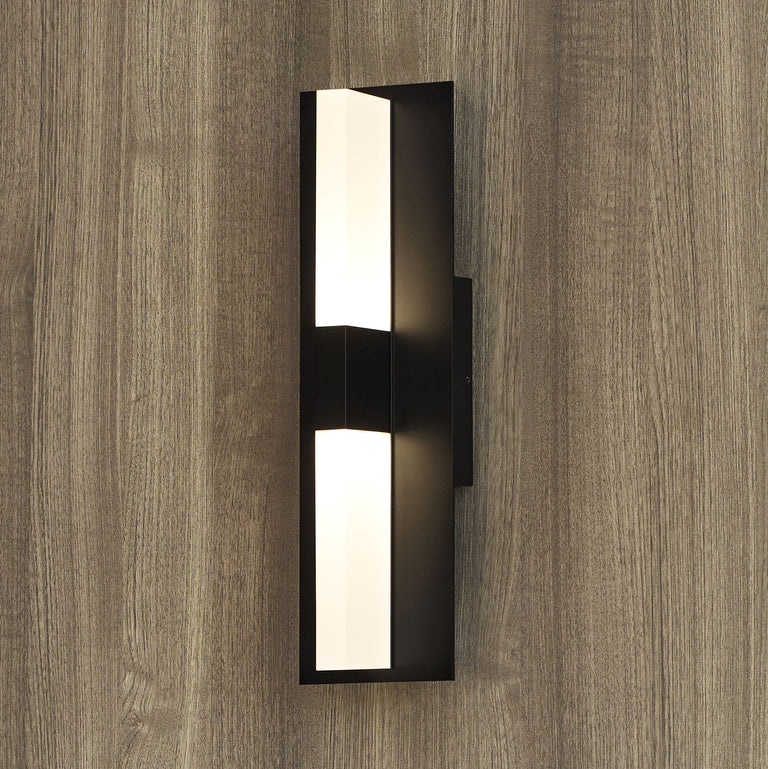 Visual Comfort & Co Sean Lavin Lyft 18 Outdoor Wall Light - 2Modern