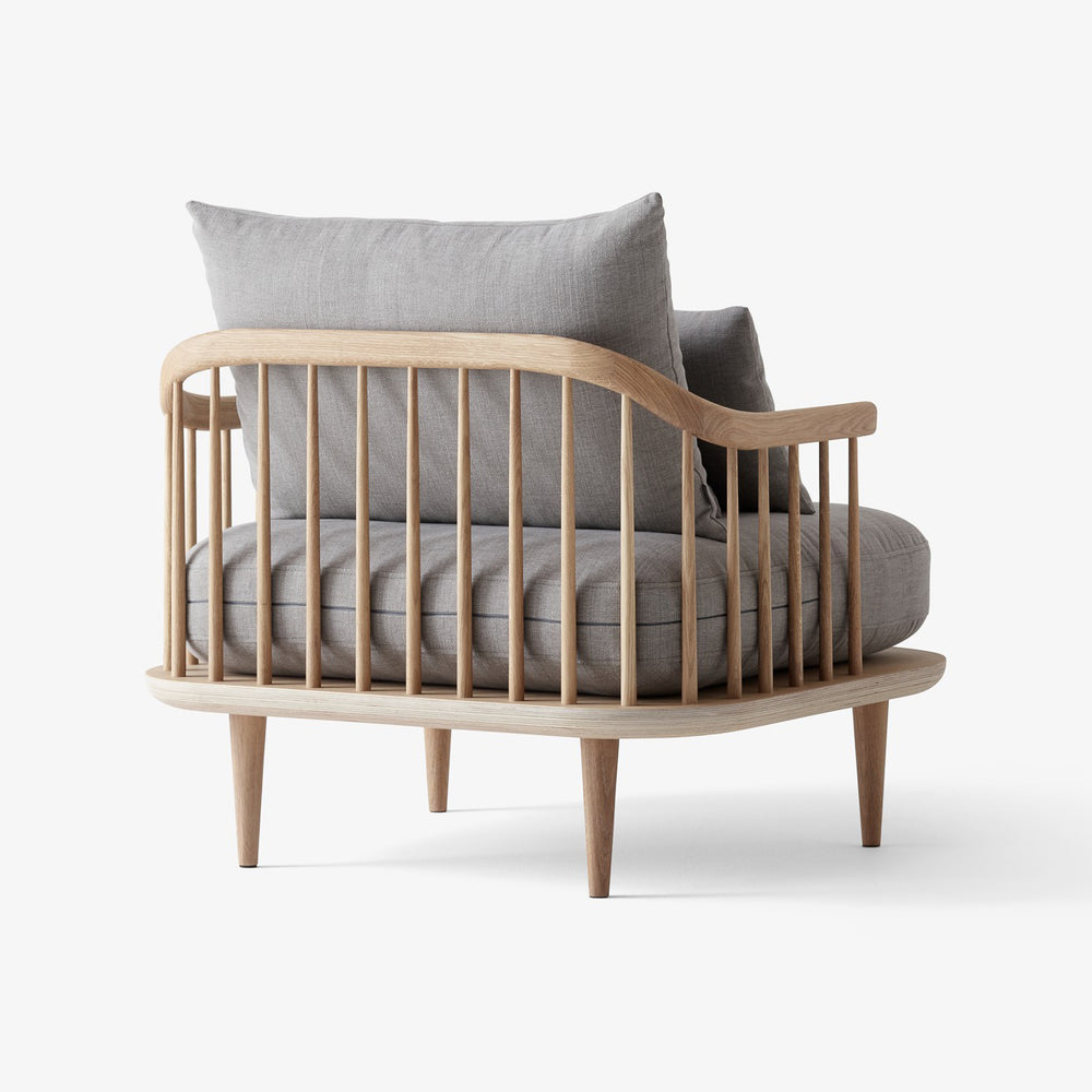 &Tradition Fly Lounge Chair with Pillow - 2Modern