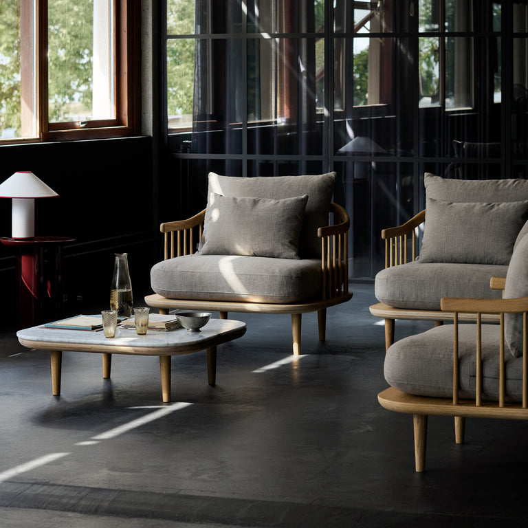 &Tradition Fly Lounge Chair with Pillow - 2Modern