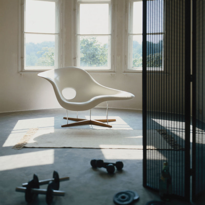 Vitra La Chaise Lounge Chair - 2Modern