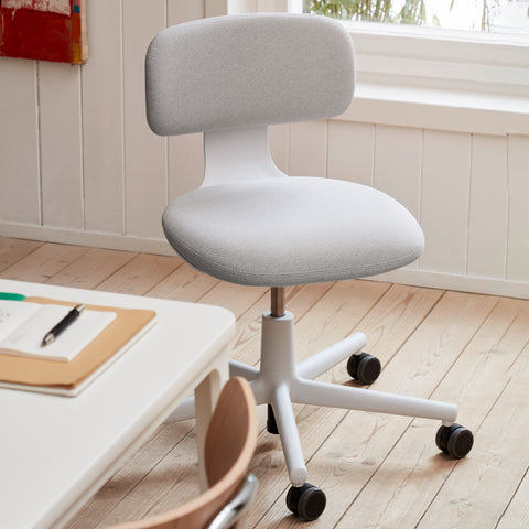 Vitra Rookie Chair - 2Modern