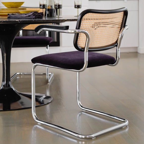 Knoll Saarinen Round Side Table - 2Modern