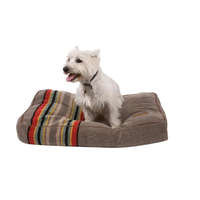 Pendleton Pets Vintage Camp Pet Napper - 2Modern