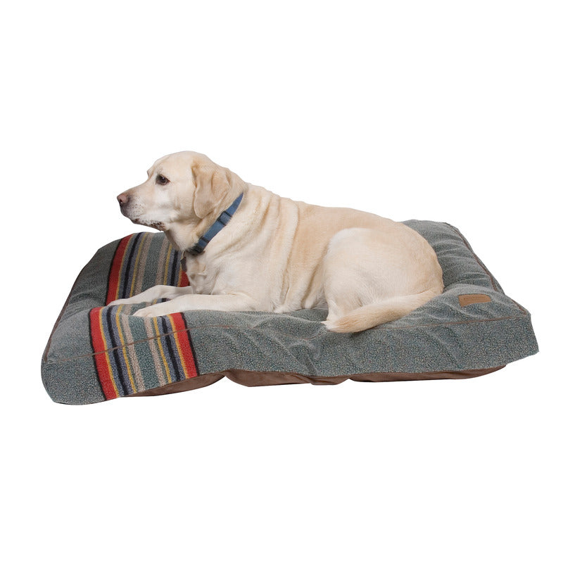 Pendleton Pets Vintage Camp Pet Napper - 2Modern