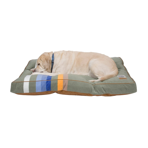 Pendleton Pets National Park Pet Napper - 2Modern