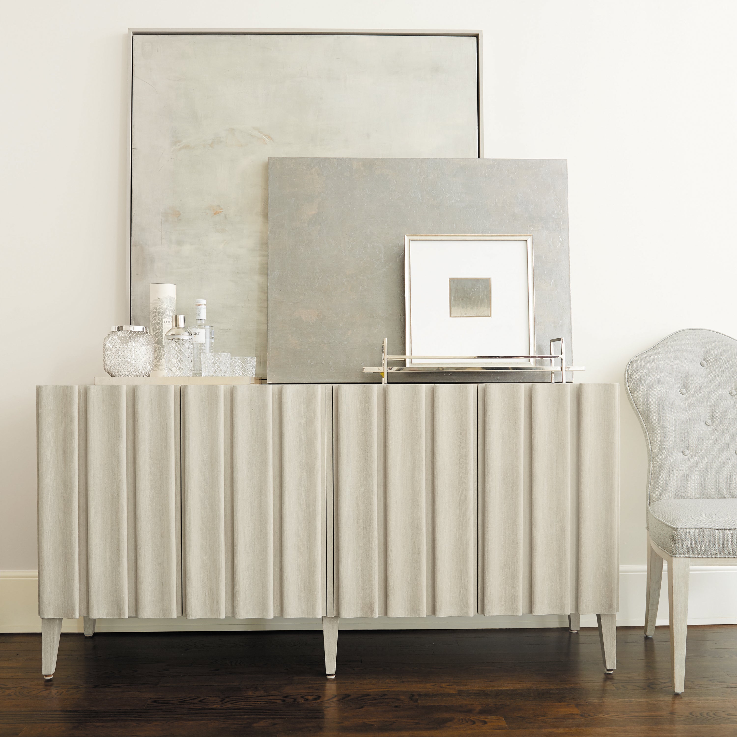Bernhardt East Hampton Entertainment Console - 2Modern