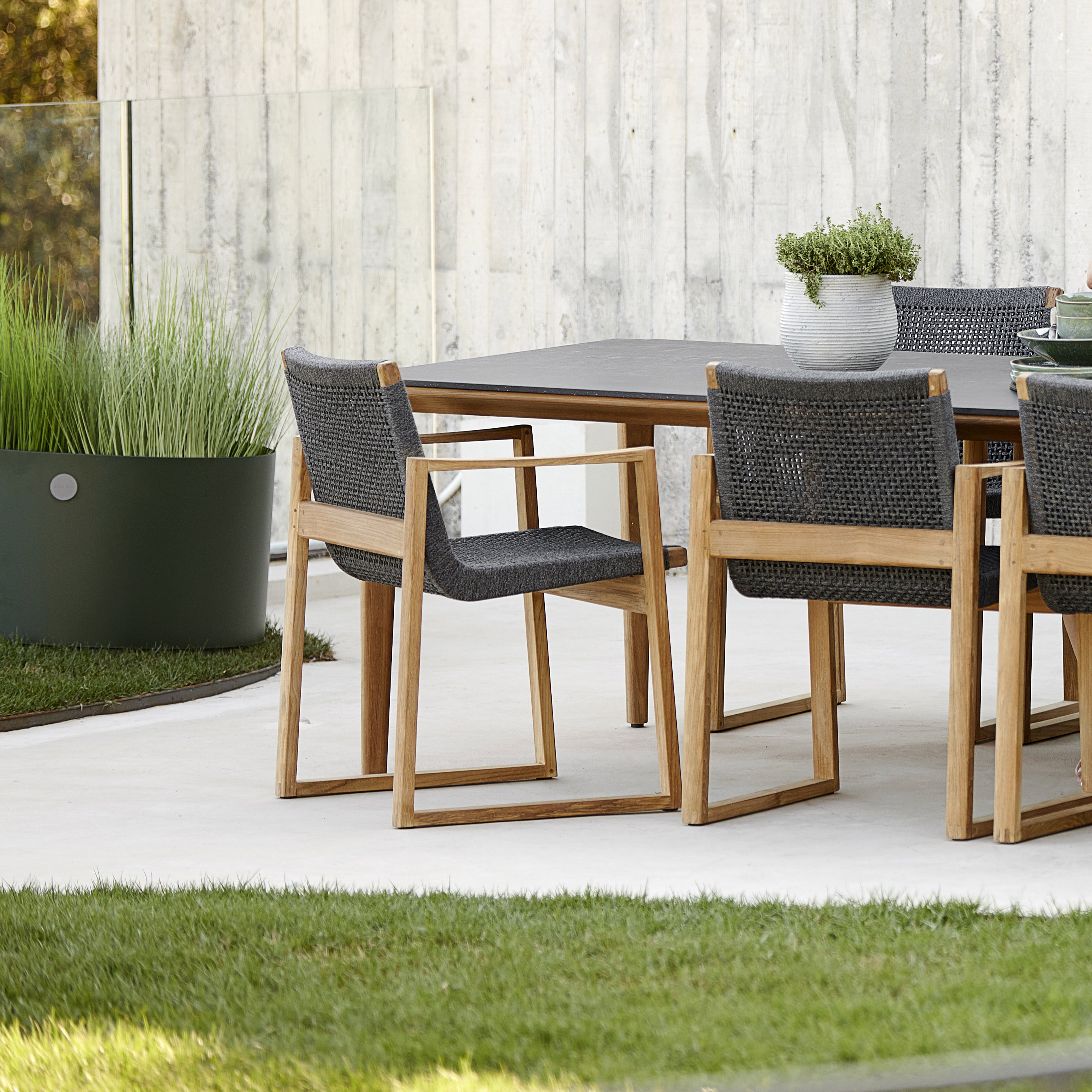 Cane-line Endless Outdoor Armchair - 2Modern