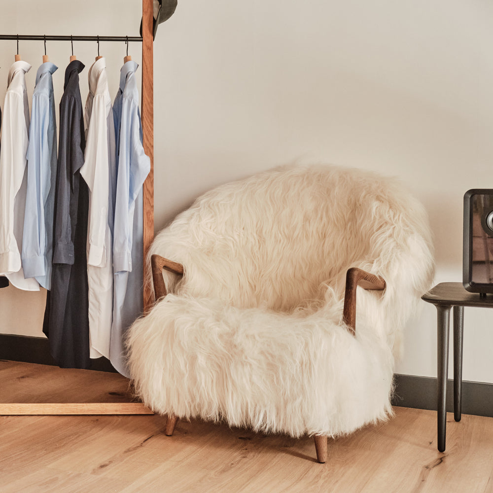 Eikund Fluffy Lounge Chair - 2Modern