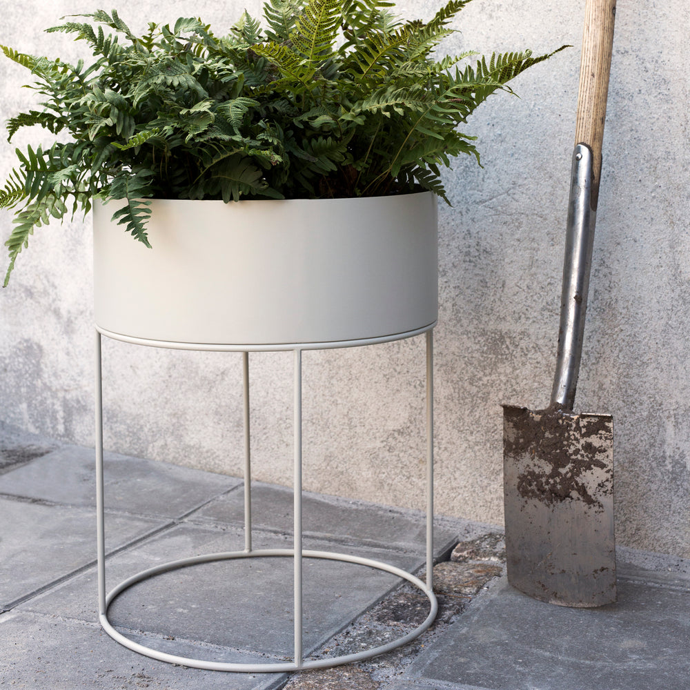 Ferm Living Round Plant Box - 2Modern