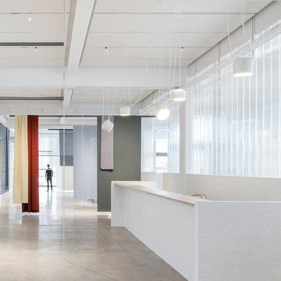 FLOS Aim Small Multi Light Pendant Light - 2Modern