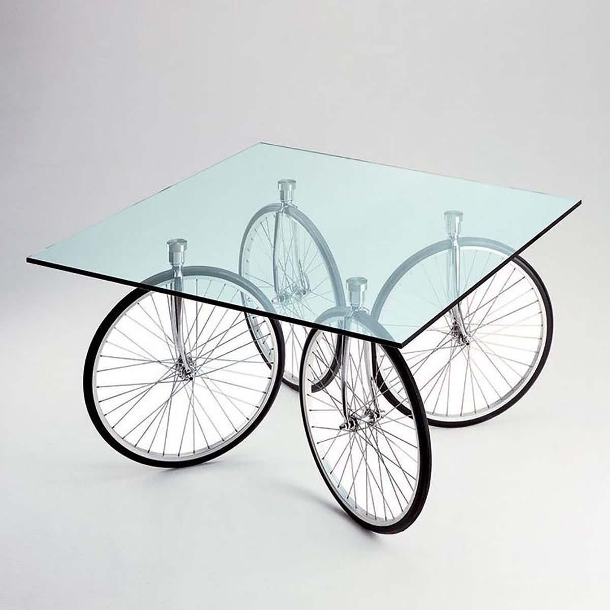 FontanaArte Tour Table - 2Modern