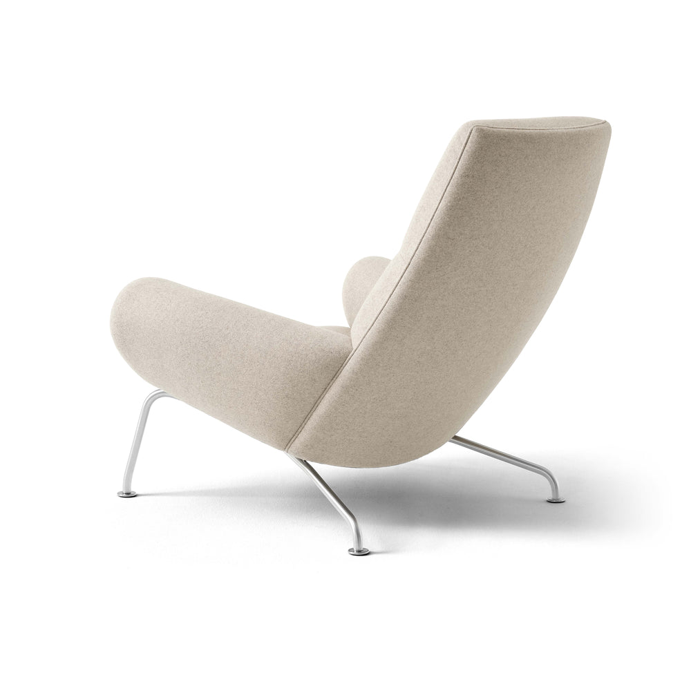 Fredericia Furniture Wegner Queen Lounge Chair - 2Modern