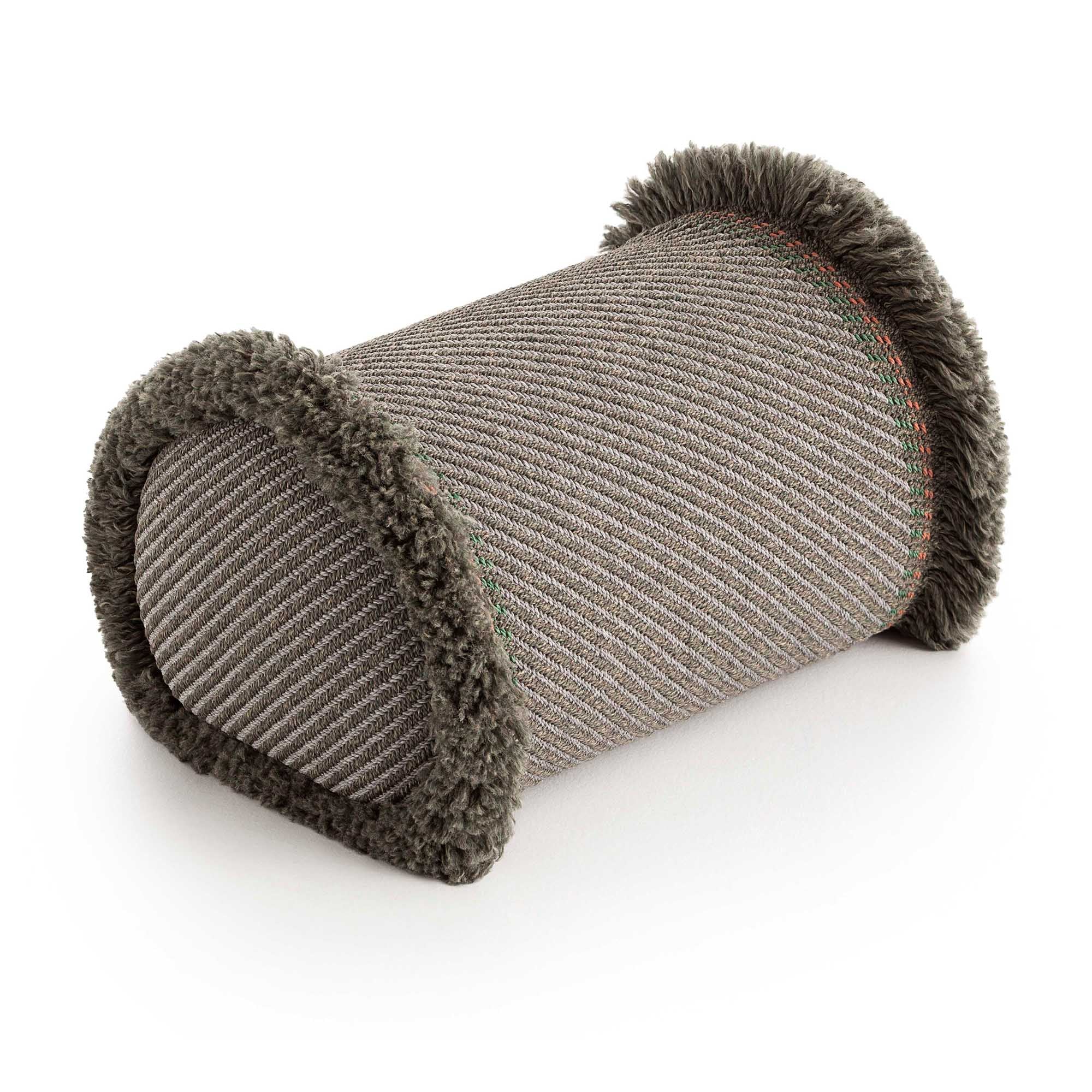 GAN Rugs Garden Layers Big Outdoor Diagonal Roll - 2Modern