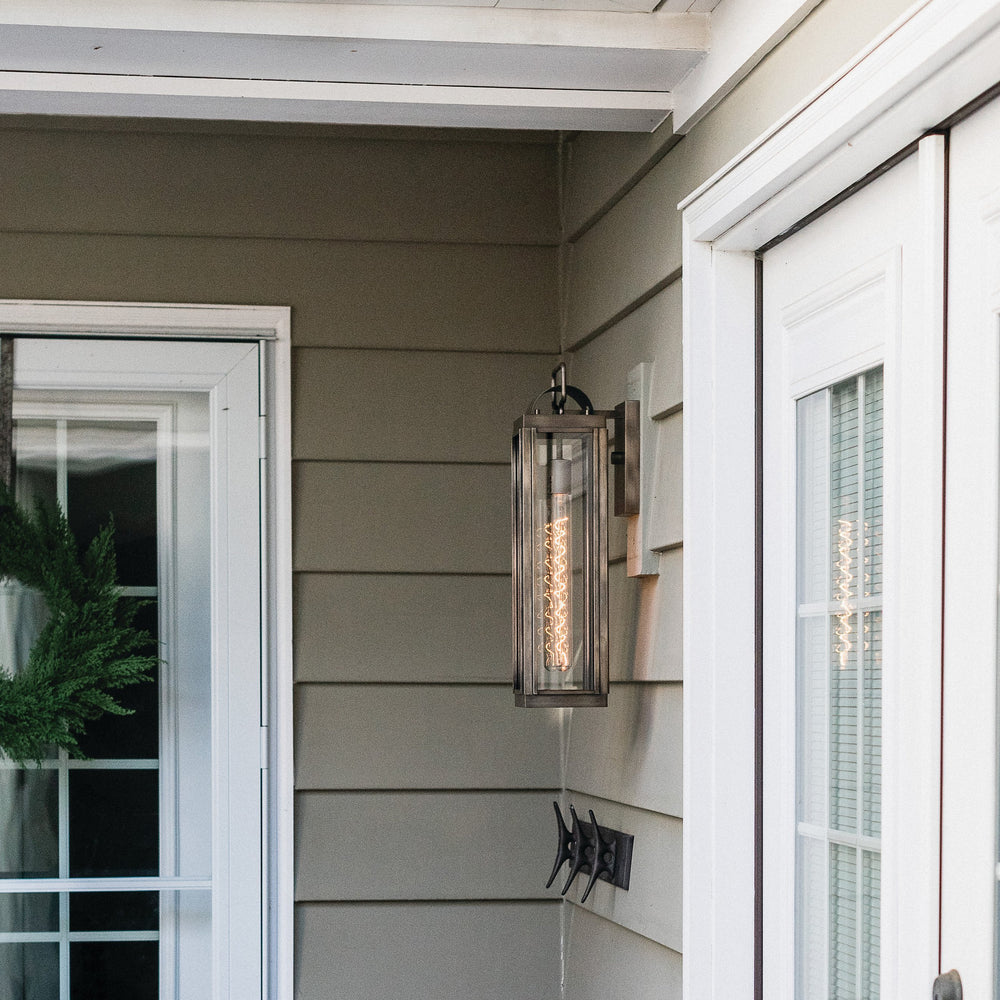 Hinkley Sag Harbor Outdoor Wall Light - 2Modern