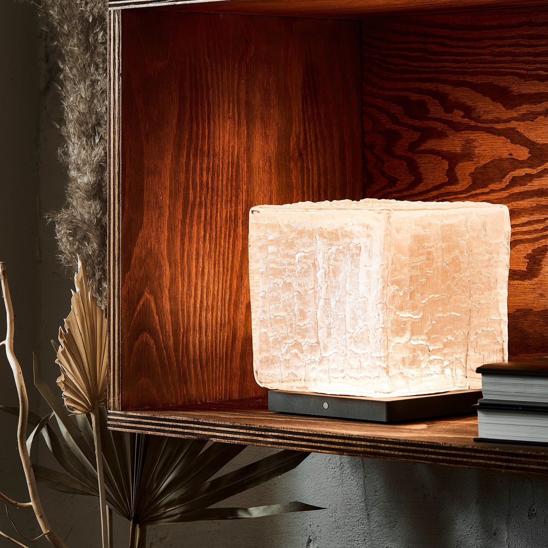 Lasvit Yakisugi Table Lamp - 2Modern