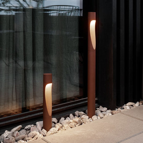 Modern Bollard Lights | High-End, Contemporary Bollard Landscape ...