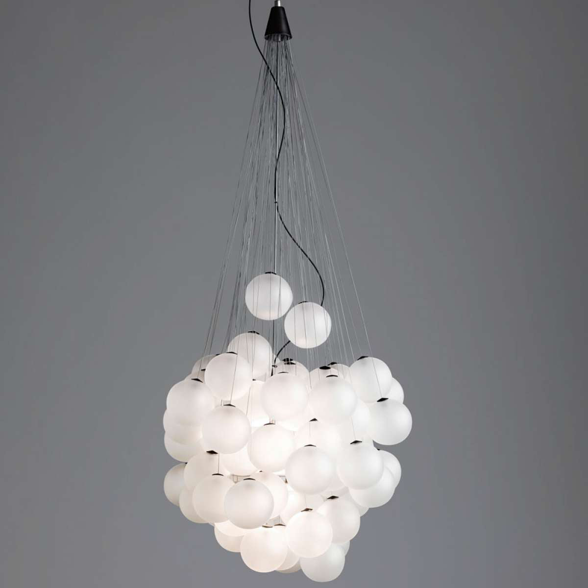 Luceplan Stochastic Pendant Light - 2Modern