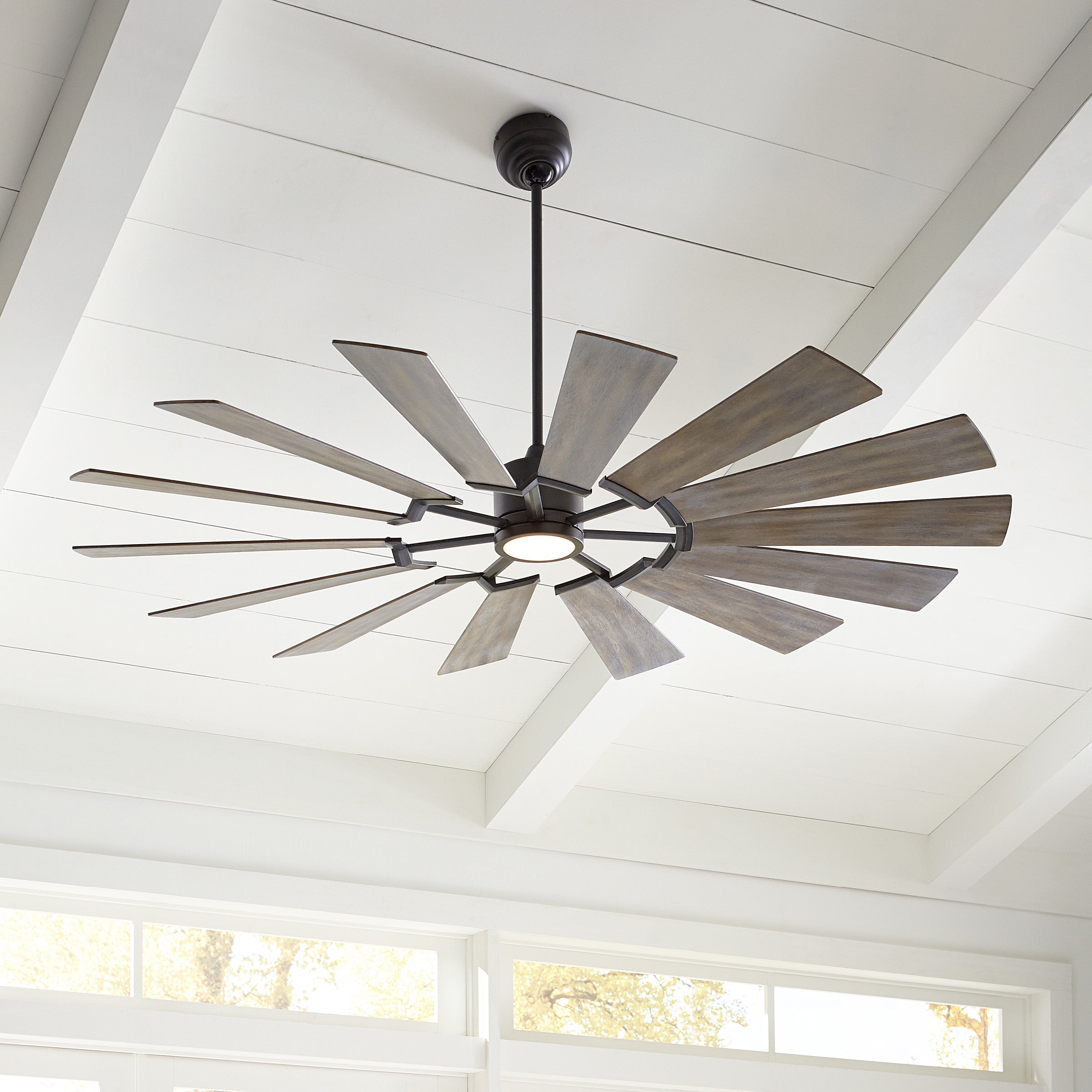 Visual Comfort & Co Prairie Grand Indoor / Outdoor Ceiling Fan with ...