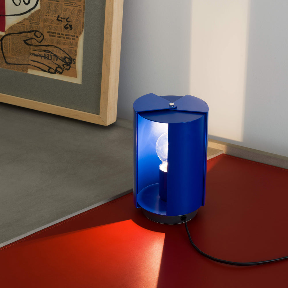 NEMO Perriand Pivotante a Poser Table Lamp - 2Modern