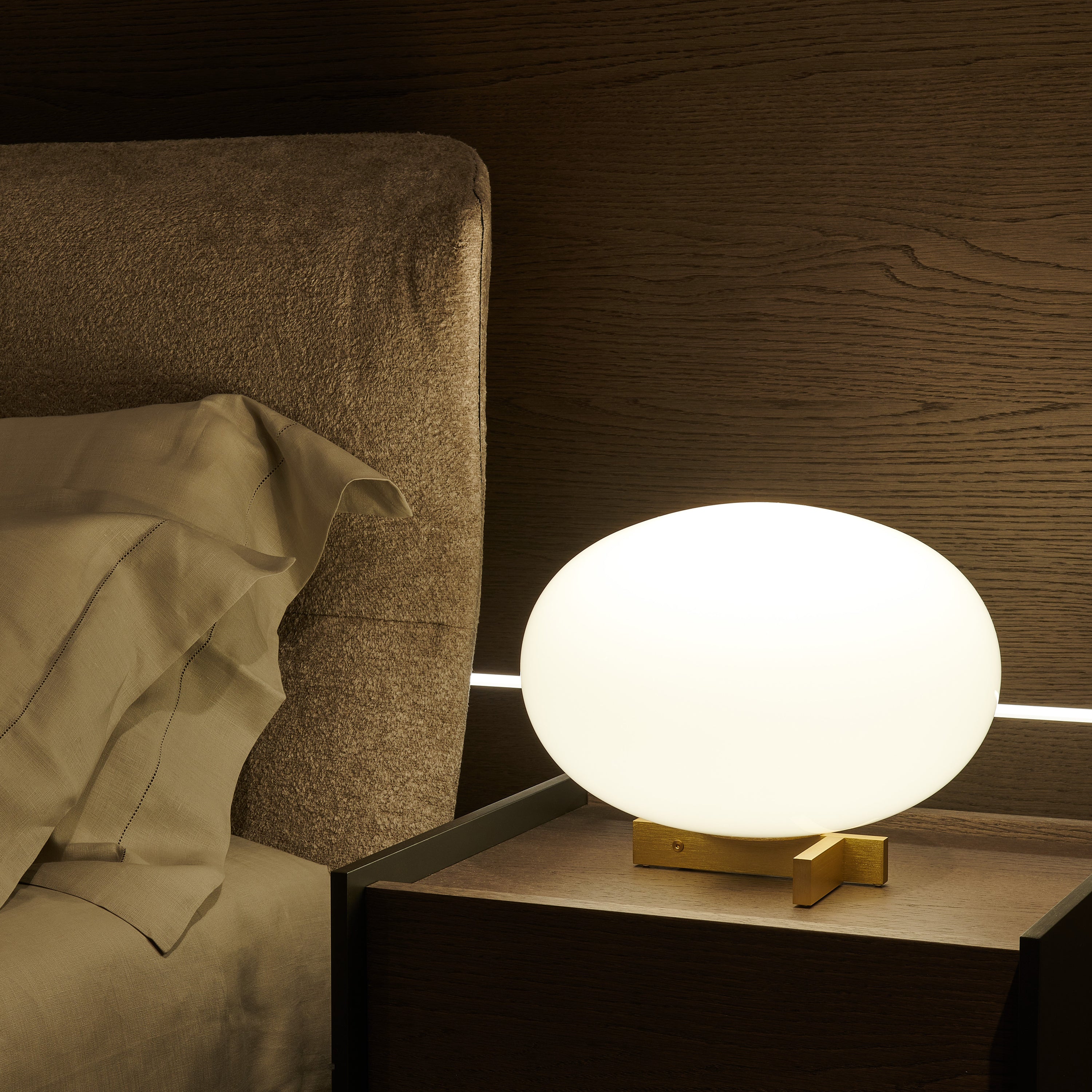 OLUCE Alba Table Lamp - 2Modern