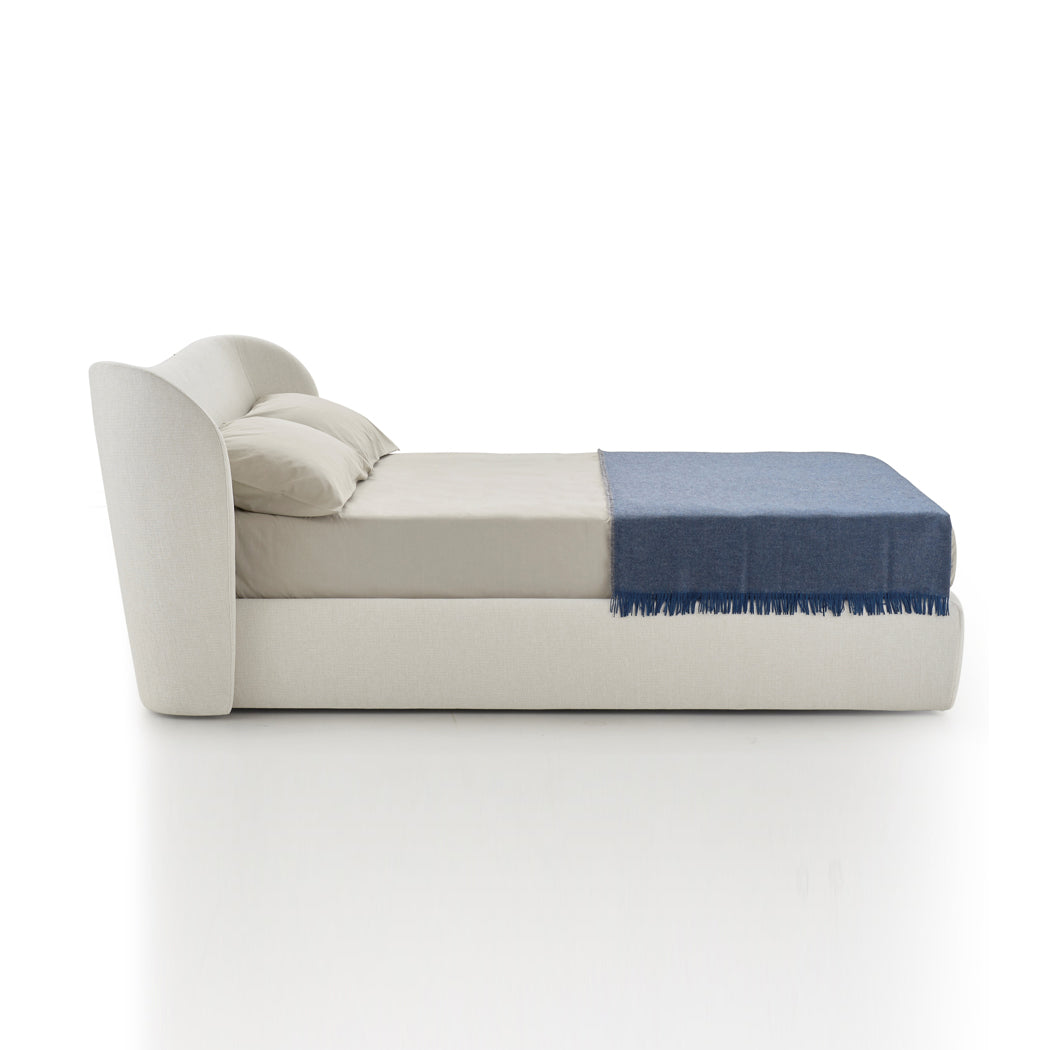 Pianca Embrace Bed - 2Modern