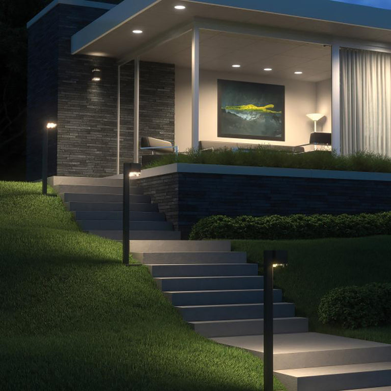 Visual Comfort & Co Sean Lavin Voto Large Outdoor Wall Light - 2Modern